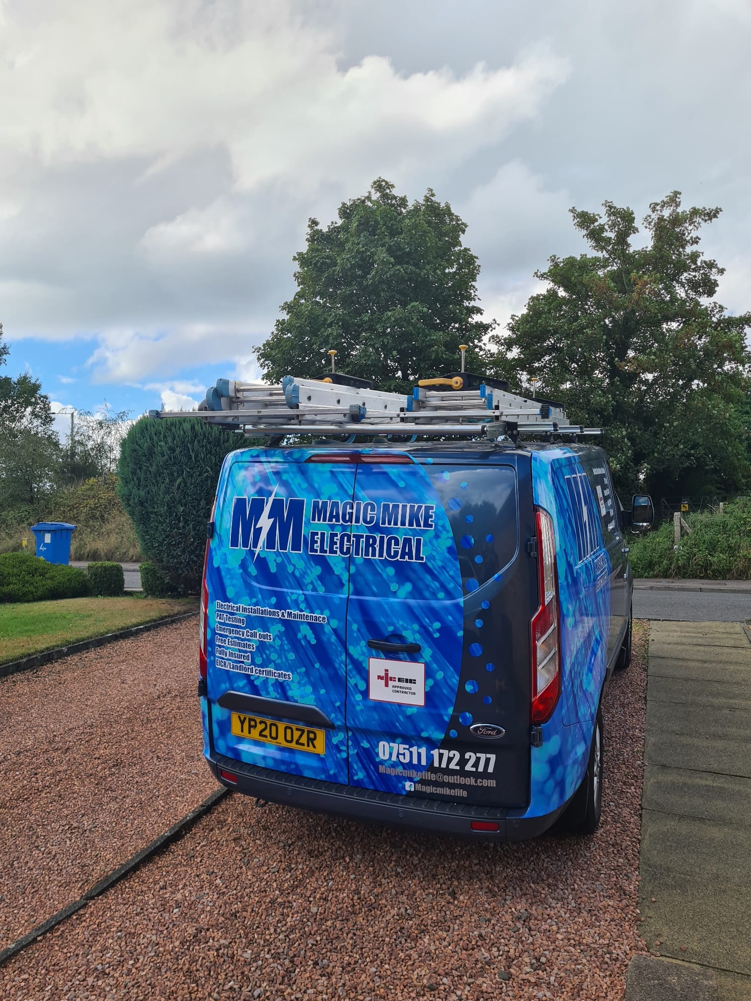 About Us – Electrician – Magic Mike Electrical Ltd