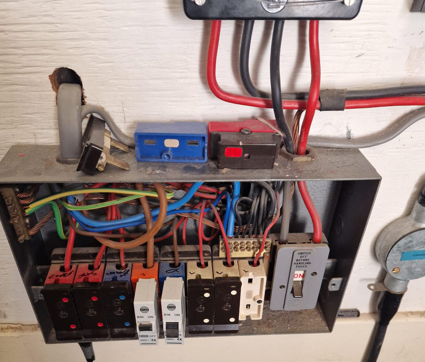 Maintenance & Repairs – Electrician – Magic Mike Electrical Ltd